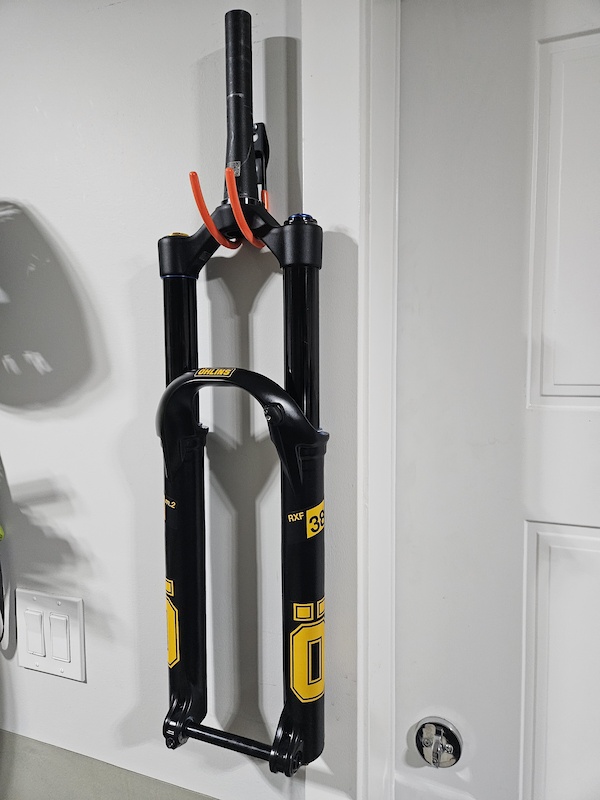 2022 Ohlins RXF 38 m.2 29" 170mm For Sale