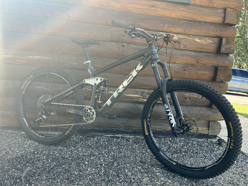 2021 M/L Trek Remedy with cascade linkage For Sale