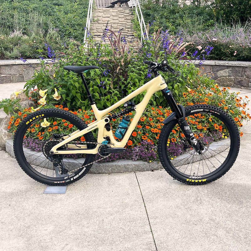 2023 NEW - Yeti SB165 - C2 For Sale