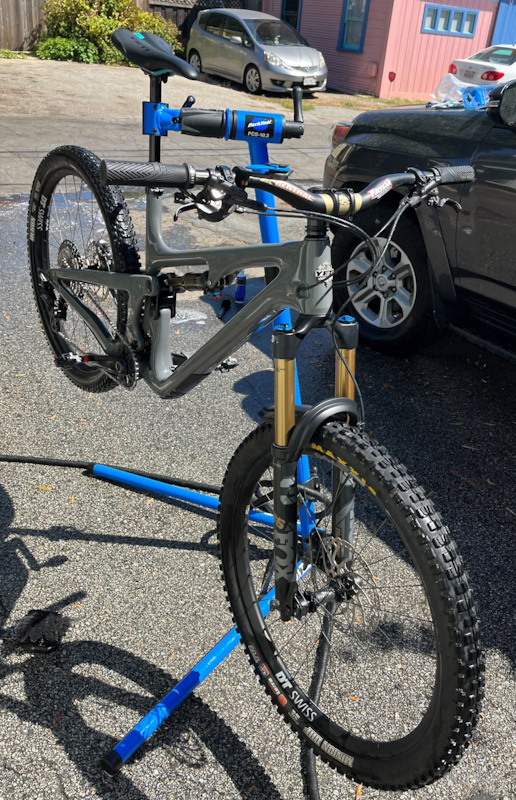 2022 Yeti SB140 T1 XT (Large) For Sale