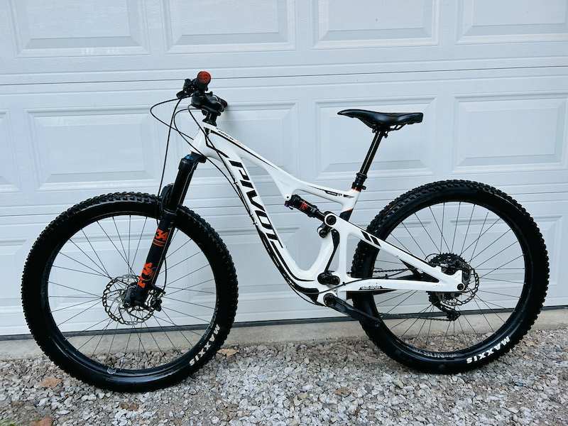 2018 Small Pivot Mach 429 Trail 27.5+ For Sale
