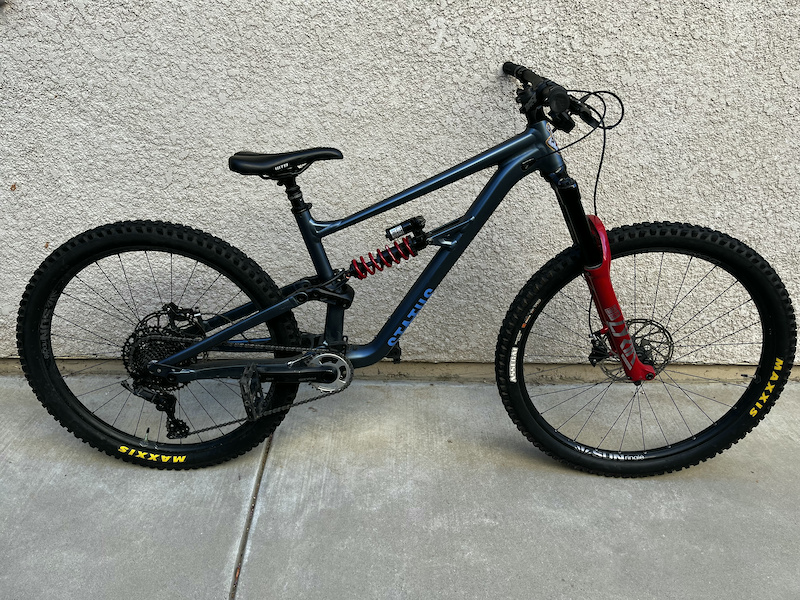 2021 Custom Specialized Status 160 - S3 Medium For Sale
