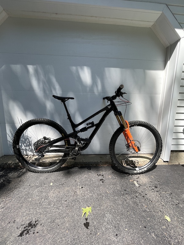 2022 YT capra UPGRADED For Sale