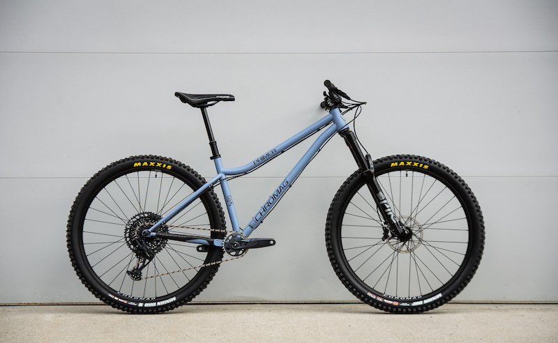 2023 Chromag PRIMER Matte Black or Pigeon Blue - Small For Sale