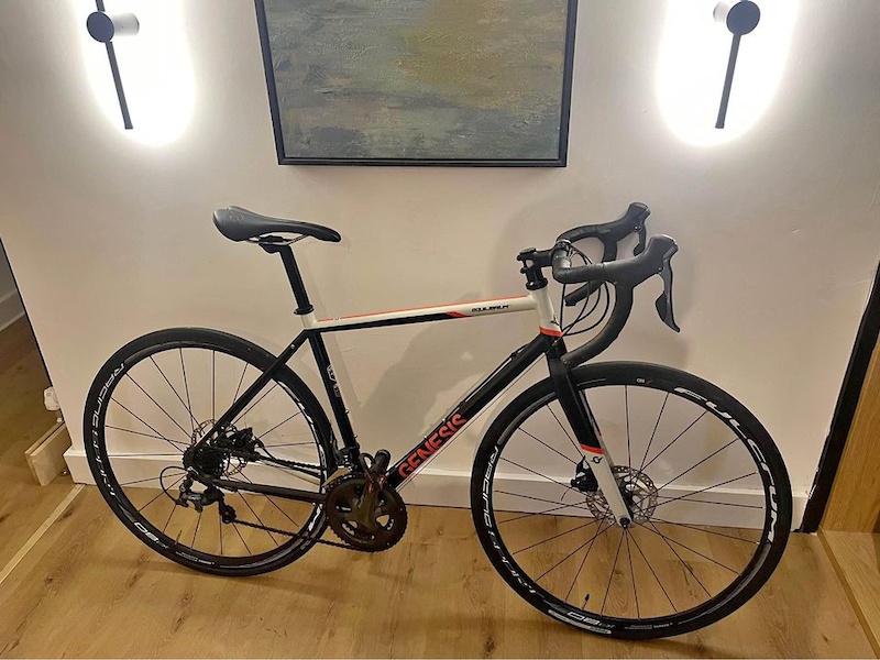 2018 Genesis Equilibrium Disc 10 Road Bike For Sale