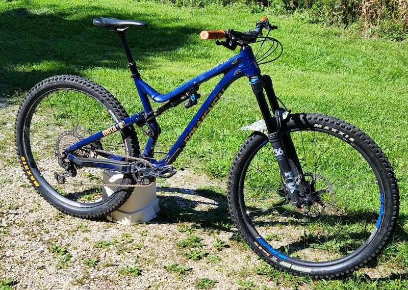2020 Commencal Meta AM 29 Essential - Large For Sale