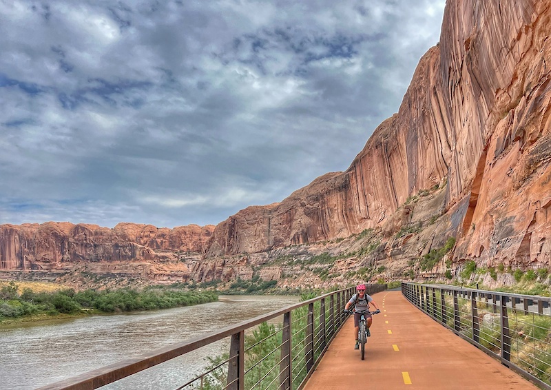 Colorado River bike path Multi Trail - Moab, UT