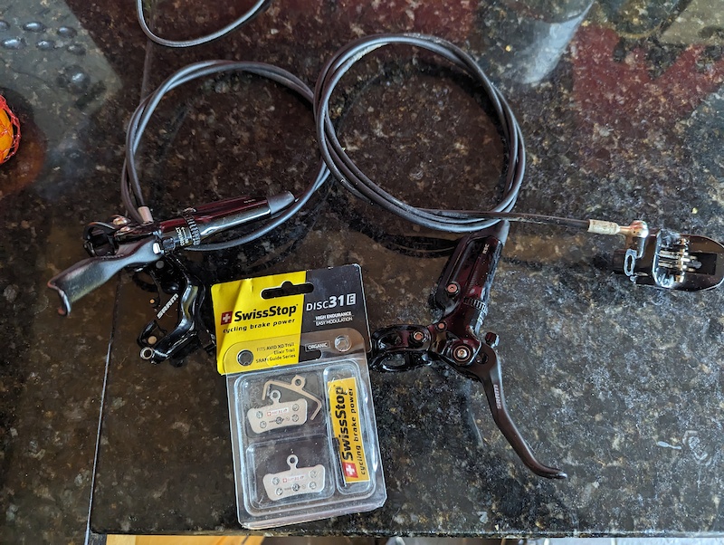 2021 SRAM Guide RSC brakeset with extra pads For Sale