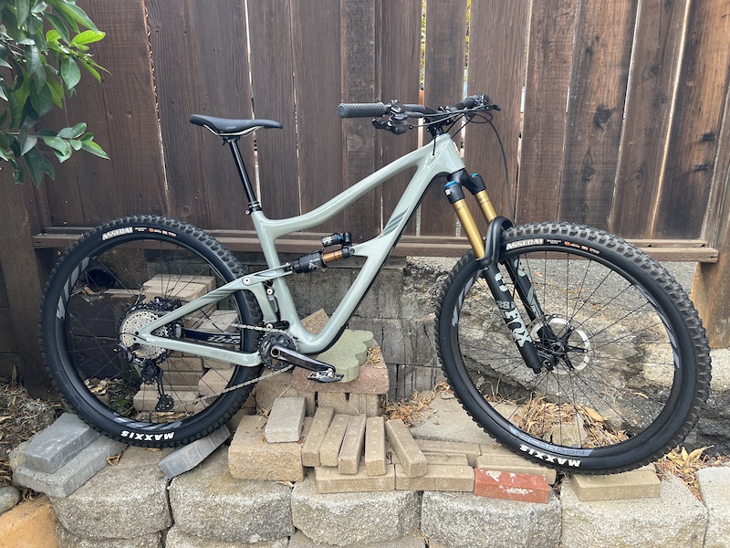2022 NEW Ibis Ripmo XT, S35 Carbon rims, i9 Hydra For Sale