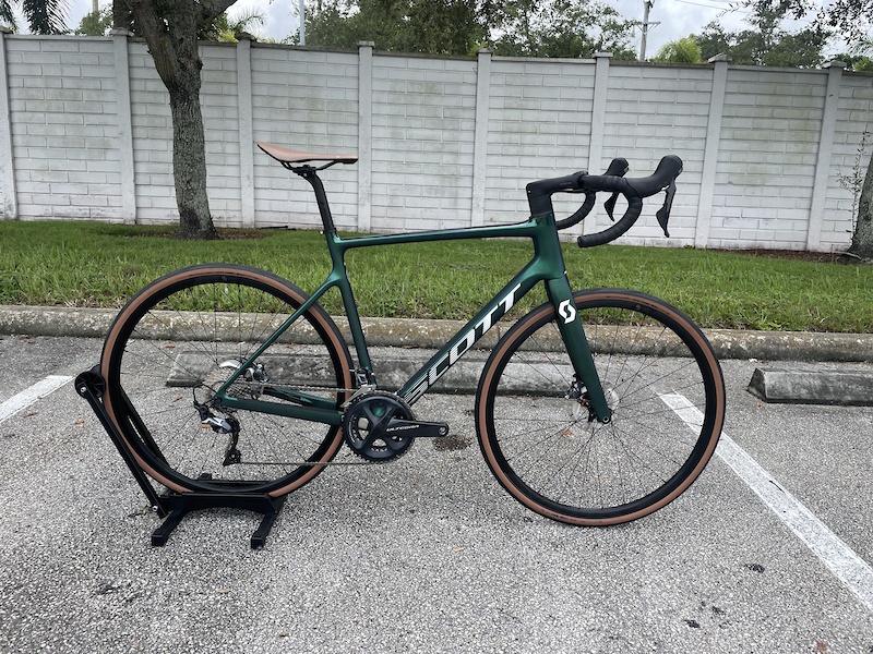 2022 Scott Addict 20 Full Carbon Road Bike Ultegra 56cm For Sale