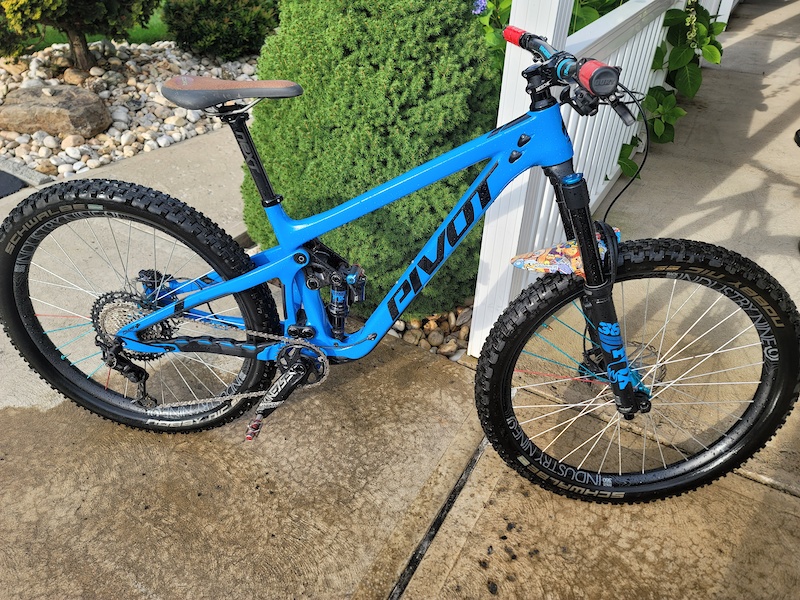 2021 Pivot Switchblade For Sale