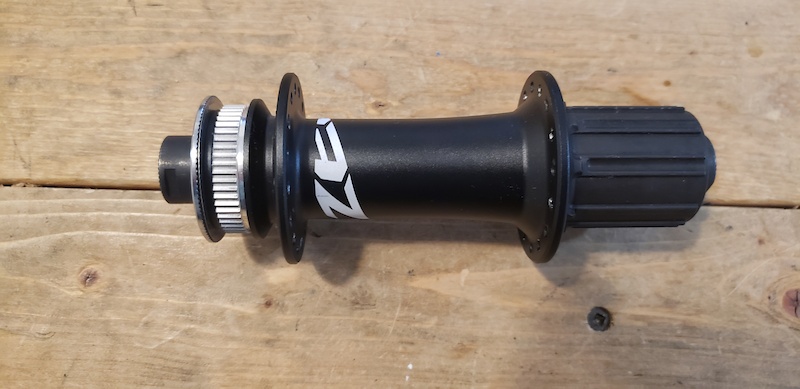Shimano Zee rear hub For Sale