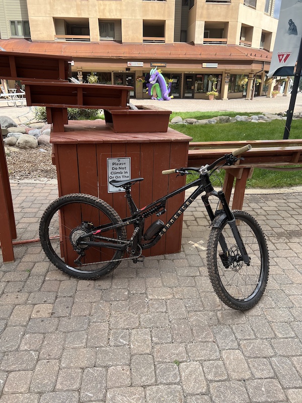 2023 Commencal Meta V5 large glittery black For Sale