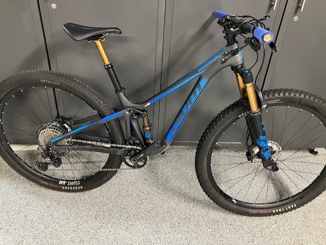 2021 Pivot Mach 4sl XT UPGRADED DT Carbon Whls, Powermeter For Sale