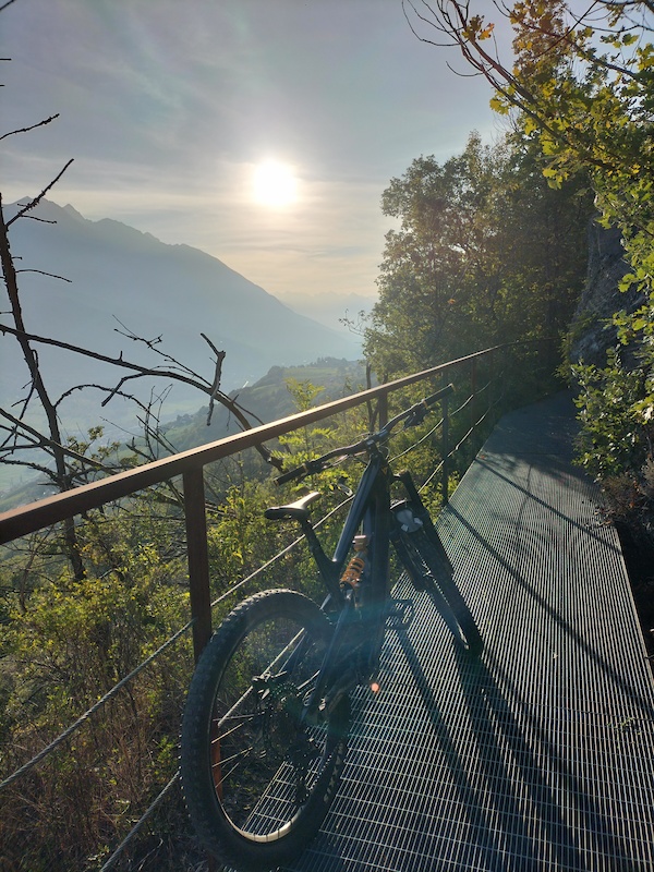 chicken trail Mountain Biking Trail - | Trailforks
