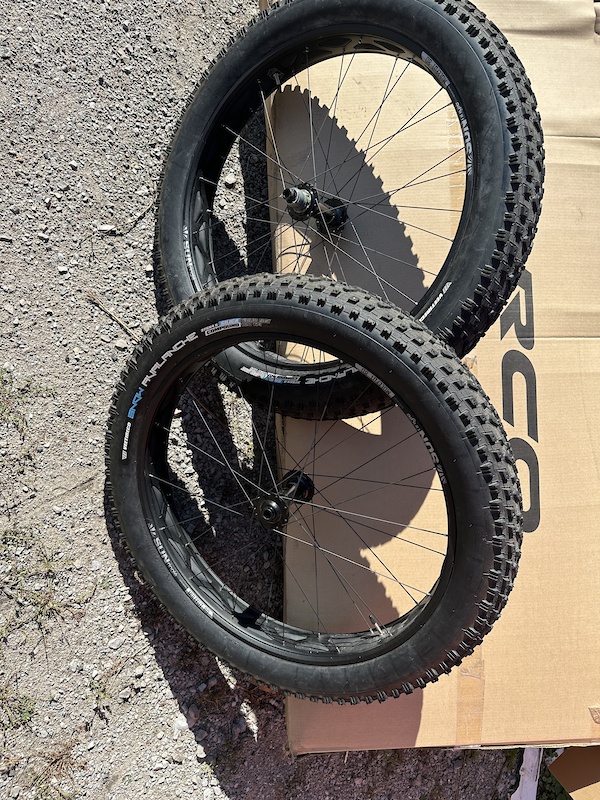 2022 27.5 Sun ringle mulefut wheels and vee tires For Sale