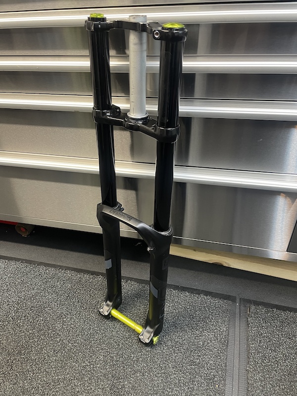 2022 Dvo Onyx DC 27.5 dual crown forks For Sale