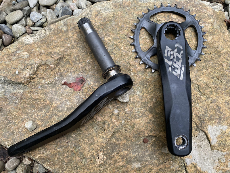 2021 FSA Comet 170mm crankset with 30t chainring For Sale