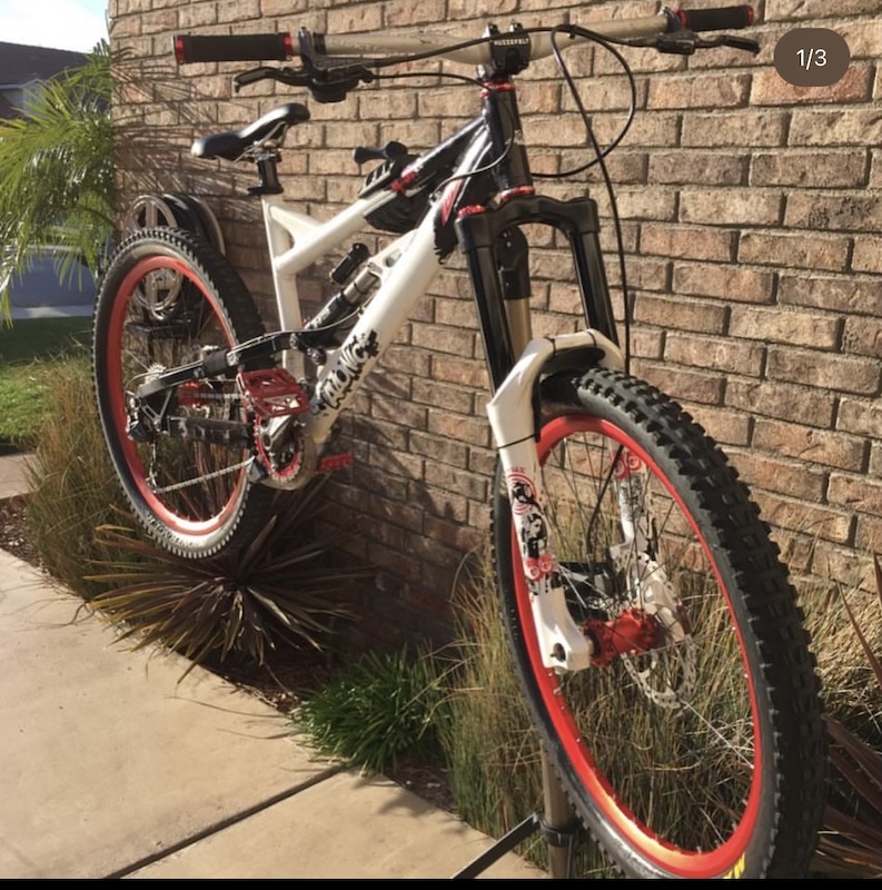 2012 Azonic b-52 enduro For Sale