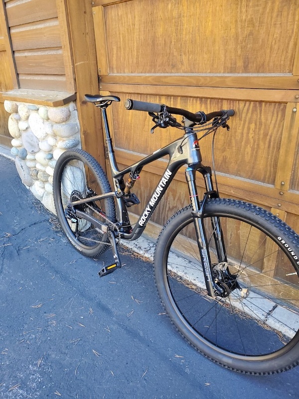 2017 RM Element- NEW front triangle,drivetrain,wheels,fork For Sale