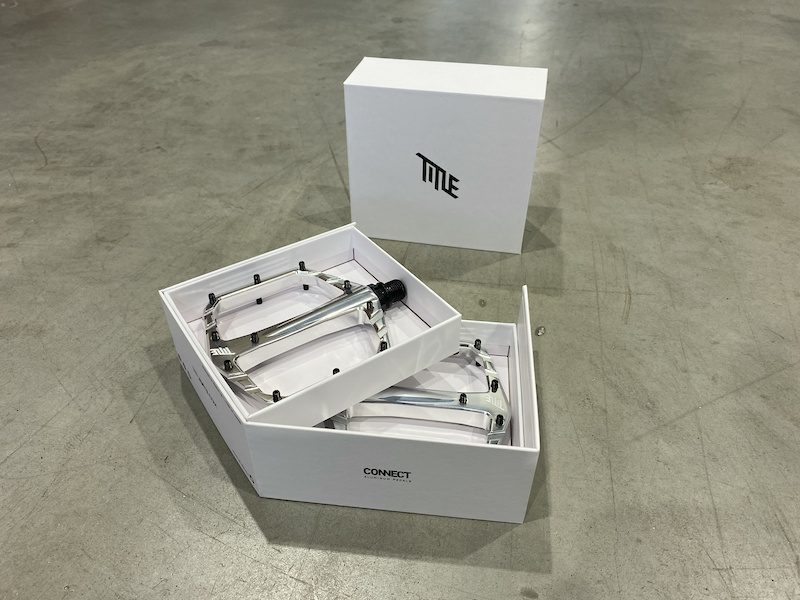2023 Title Connect Pedals (Chrome) For Sale