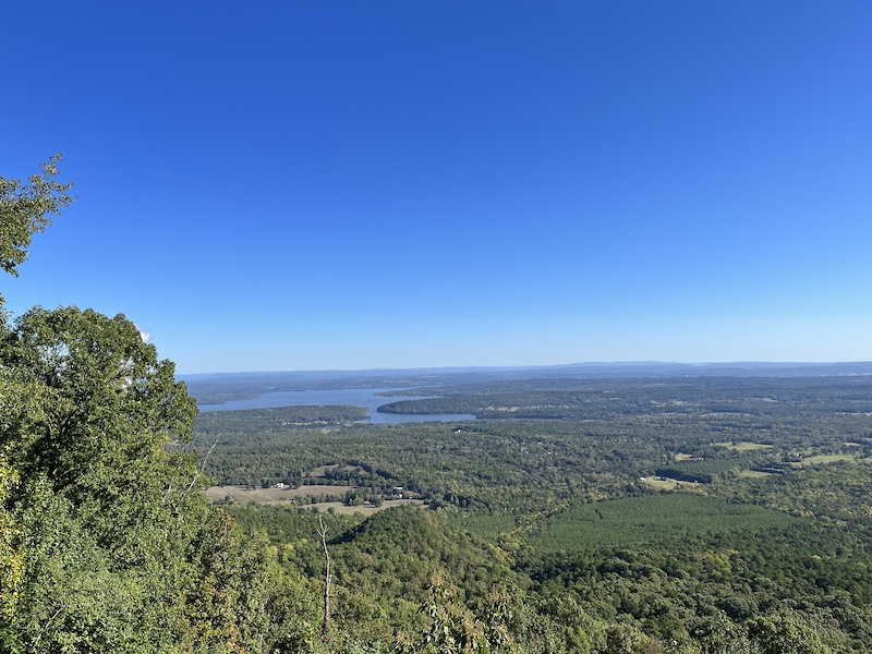 Overlook Parking Area Multi Trail - Dardanelle, Arkansas