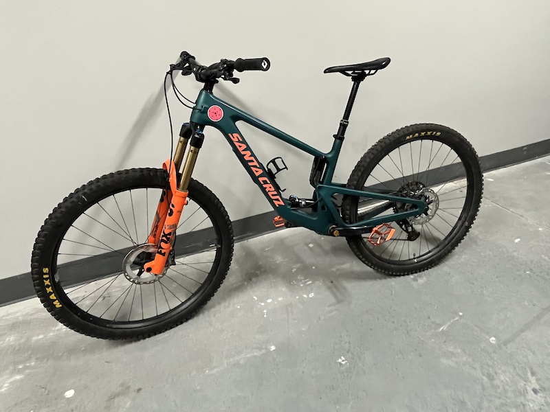 2023 Santa Cruz High Tower with upgrades For Sale