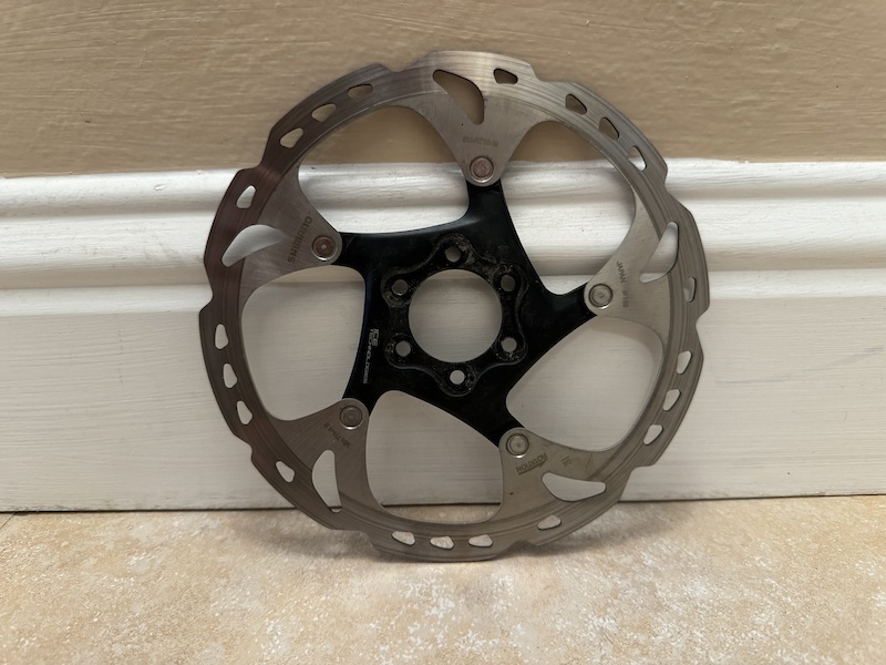 2018 Shimano XT SM-RT86-M 6-bolt Ice-Tech Rotors (2x) 180mm For Sale