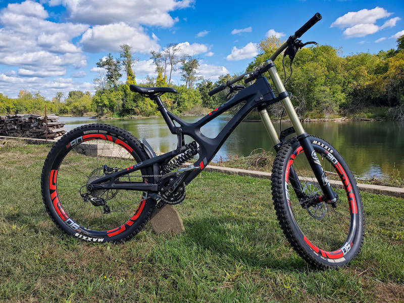 2017 INTENSE M16 Carbon DH For Sale