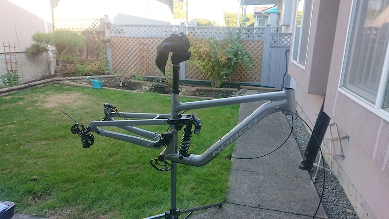 2023 Norco Shore frame kit INCL. Saints brakeset For Sale