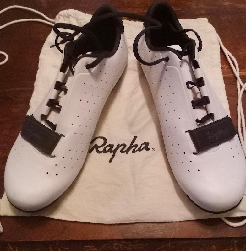2023 RAPHA Classic shoes 43 For Sale
