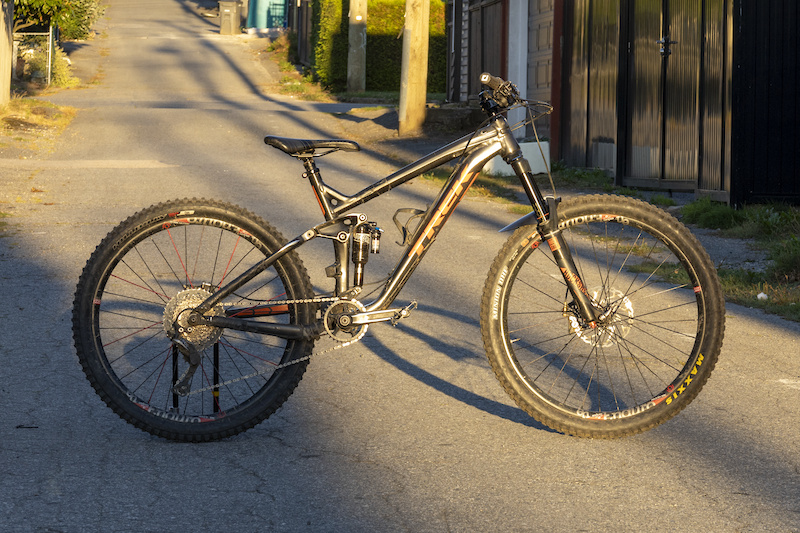 2016 TREK Slash 27.5 Medium For Sale