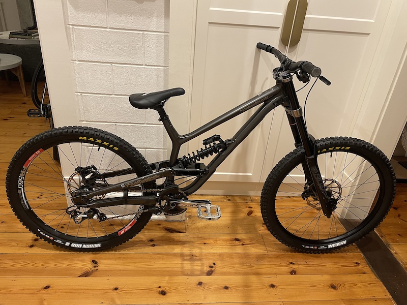 2022 Commencal Furious For Sale