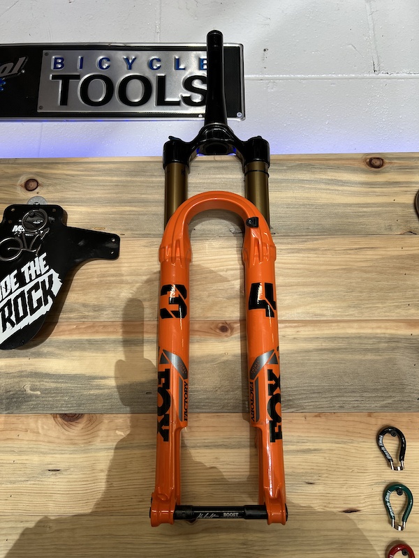 2022 Fox 34 Stepcast For Sale