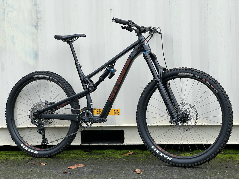 2021 Rocky Mountain Altitude A50 650 Black/Brown M For Sale