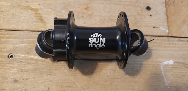 2010 Sun Ringle Jumping Flea front hub For Sale