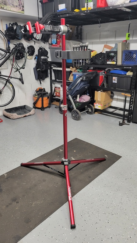 2023 Feedback pro mechanic work stand with tool tray For Sale