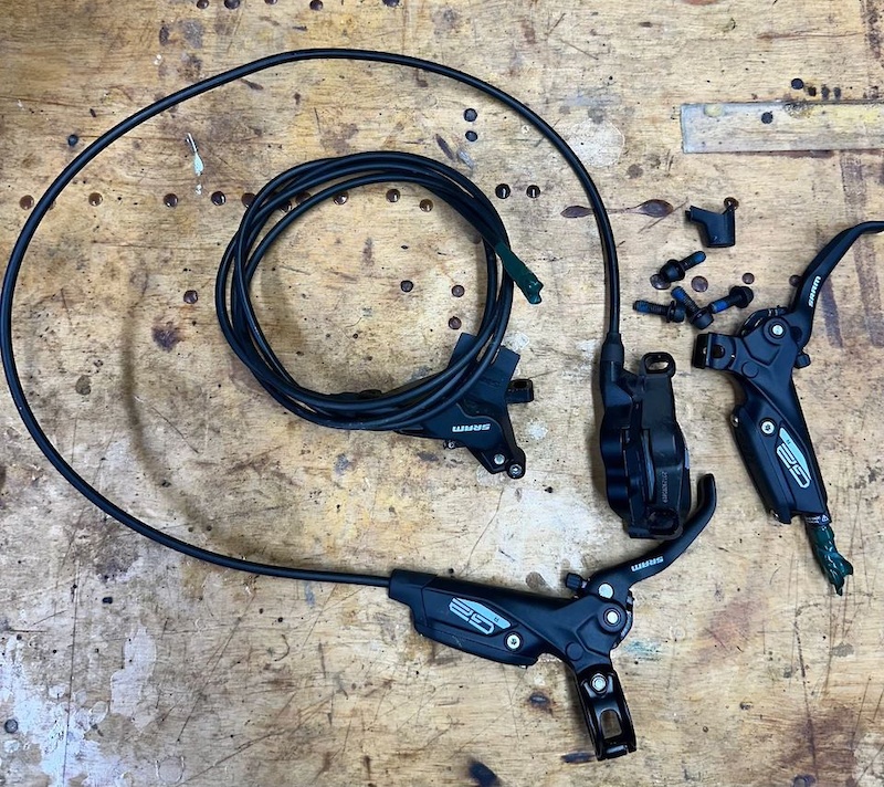 2023 SRAM G2 R 4 piston brakes For Sale