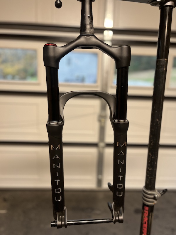 2022 Manitou Mastodon pro ext 120mm For Sale