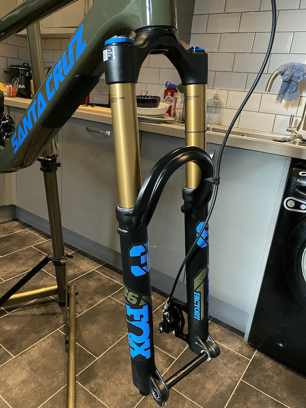 2023 *NEW* Fox 36 Grip 2 160mm For Sale