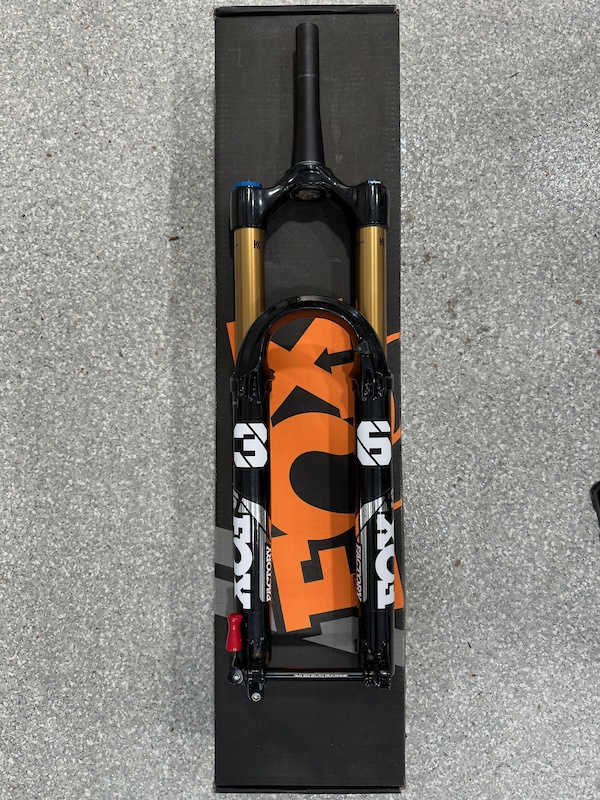 2022 Fox Factory Grip 2 36 160mm 29" 44mm Rake Black For Sale