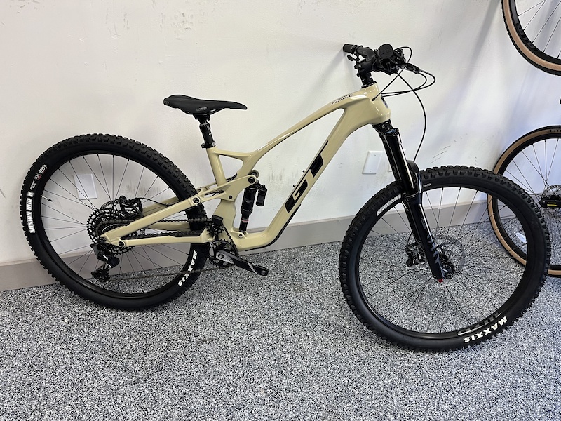 2022 GT Force Carbon Elite For Sale