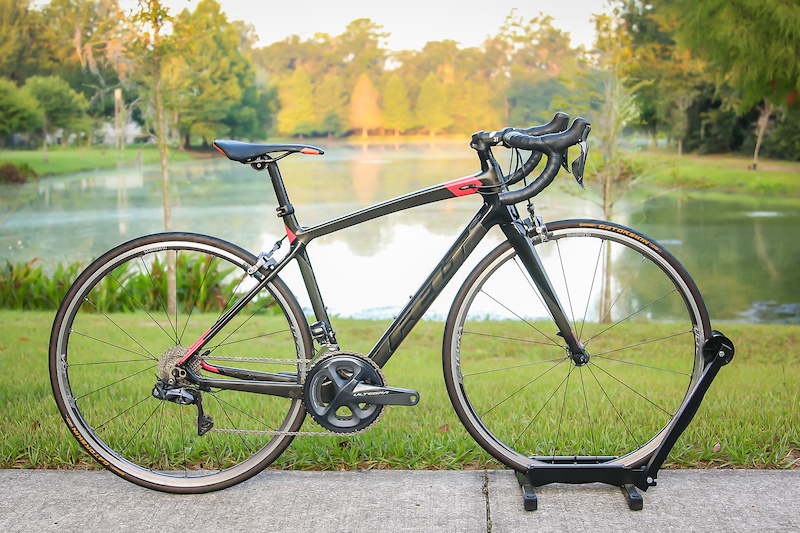 2016 Felt ZW2 - Full Carbon Women's Road - Di2! - 16lbs! For Sale