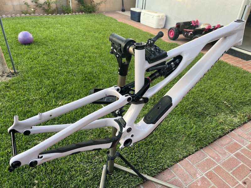 2021 Specialized StumpJumper Evo Carbon For Sale 2021 Specialized StumpJumper Evo Carbon For Sale