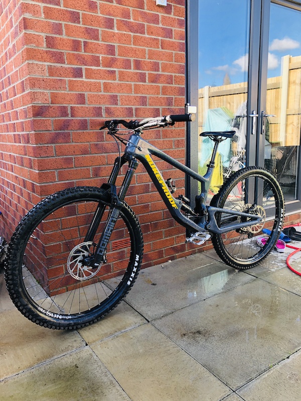 2022 Nukeproof Giga 290 Carbon Comp For Sale