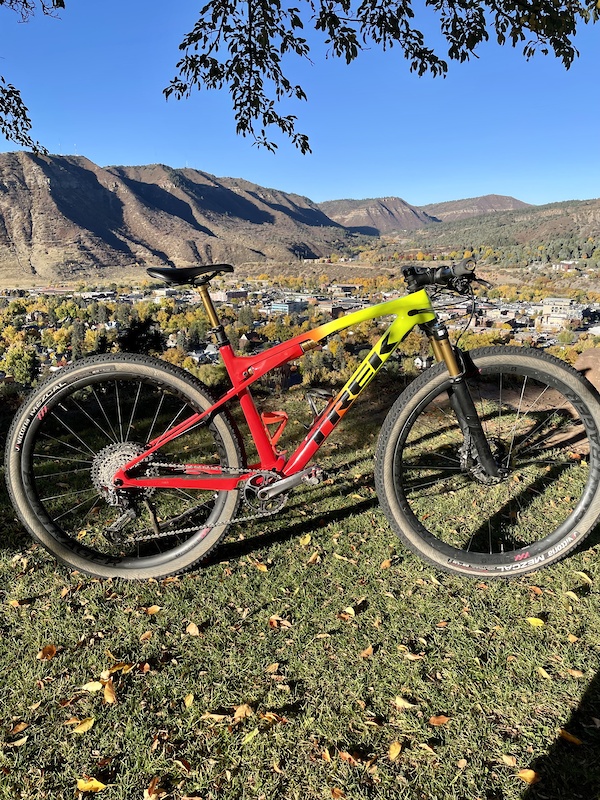 2022 Trek Supercaliber 9.9 XTR Size Large For Sale