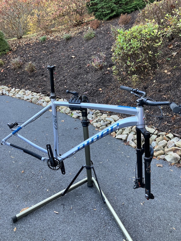 2022 XL Niner Air 9 Frame, Fork and Assorted Components For Sale