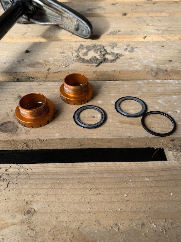 2022 Hope 30mm bottom bracket For Sale