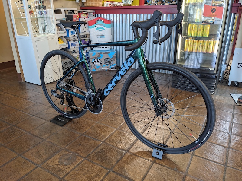 2022 Cervelo Caledonia Rival ETAP AXS Oasis For Sale