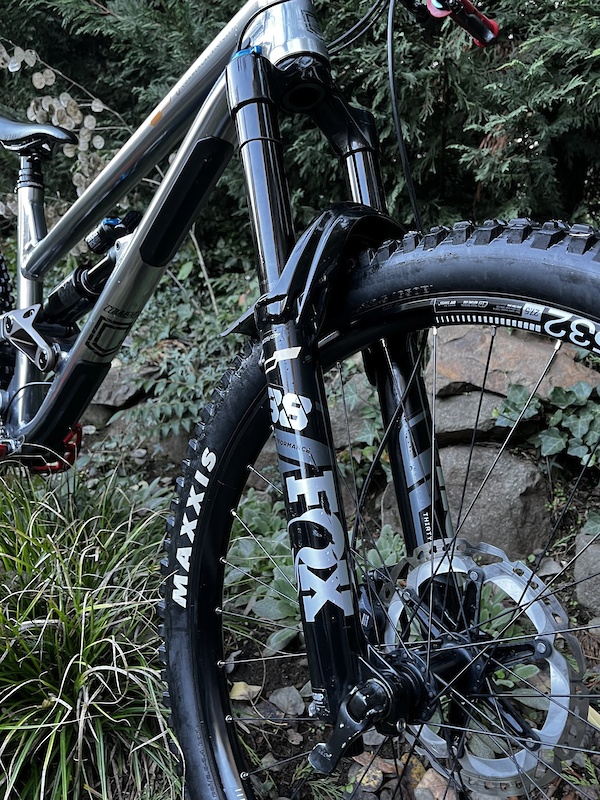 2020 COMMENCAL CLASH For Sale